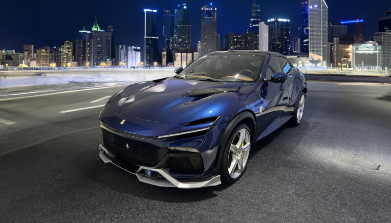 CARBON Performance Aero front splitter for Ferrari Purosangue in Lips ...