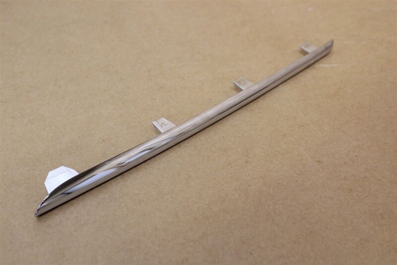 NEW GENUINE E-CLASS W212 Radiator Grille Left Lower Molding A2128852521 ...