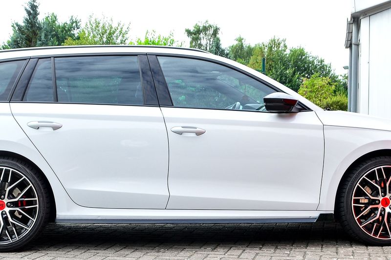 Black Gloss Performance Side skirts addons / Blades / diffusers / sill ...