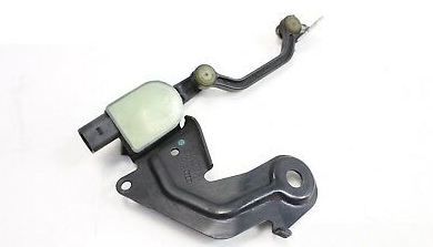 NEW GENUINE AUDI A6 C6 REAR SELF LEVELING SENSOR FOR HEADLIGHT RANGE ...