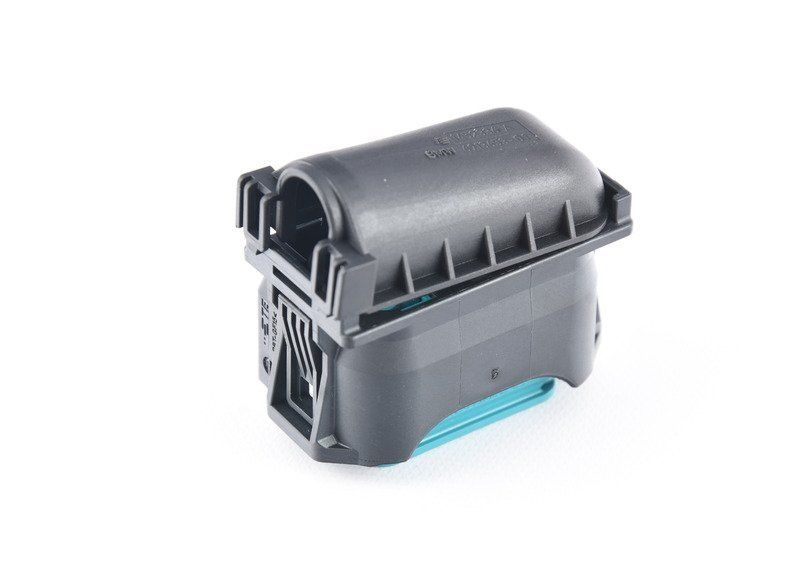 NEW GENUINE BMW E90 E91 F40 SOCKET HOUSING REPAIR KIT 12PIN 61132472911 ...