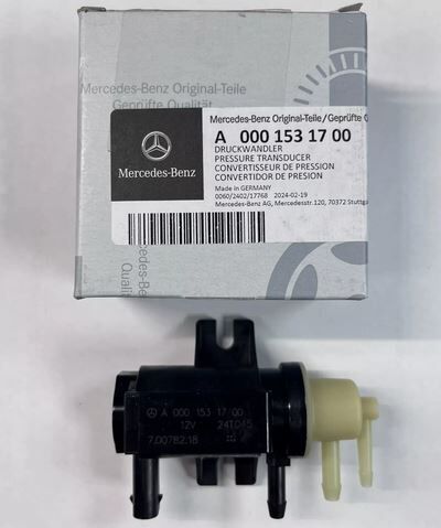 NEW GENUINE MERCEDES BENZ OM651 ENGINE TURBOCHARGER PRESSURE TRANSDUCER ...