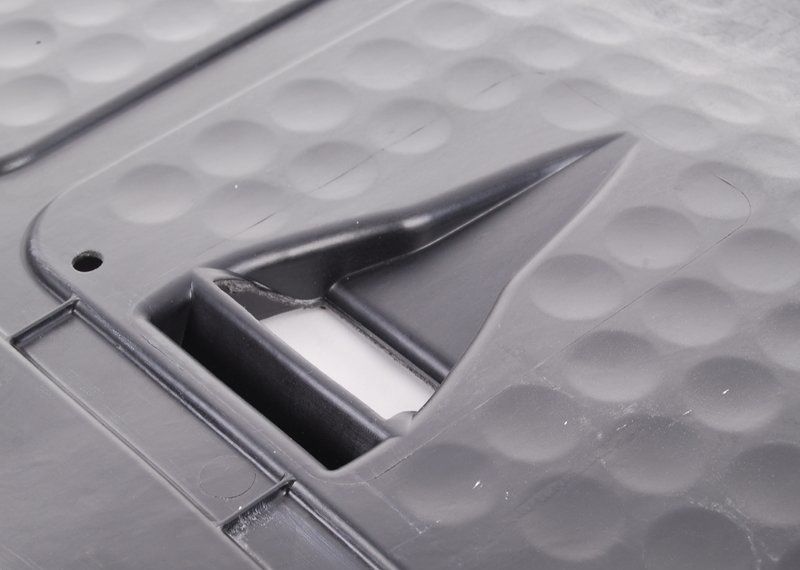 NEW GENUINE AUDI A3 8P 04-13 3.2 QUATTRO FRONT ENGINE UNDERTRAY BELLY ...