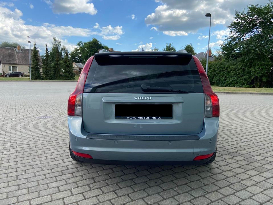 R Design Rear Door/Roof Wing for Volvo V50 04-12 Trim | eBay