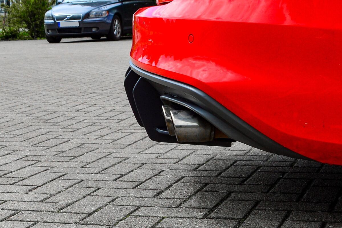 Rear Bumper diffuser addon with ribs / fins For Audi S4 B8 (8K) 12-16 ...