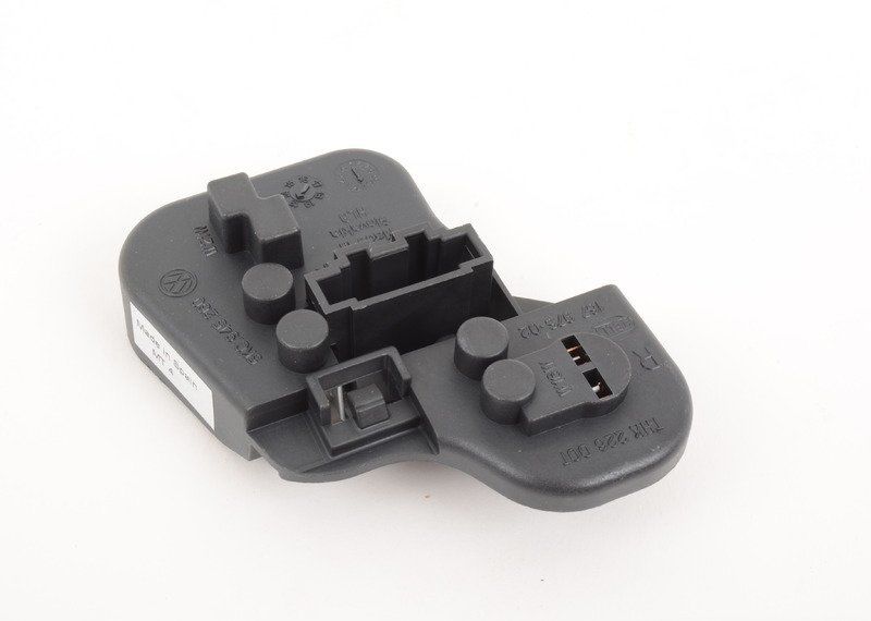 NEW GENUINE VW GOLF 2009-2013 INNER TAIL LIGHT BULB CARRIER RIGHT O/S ...