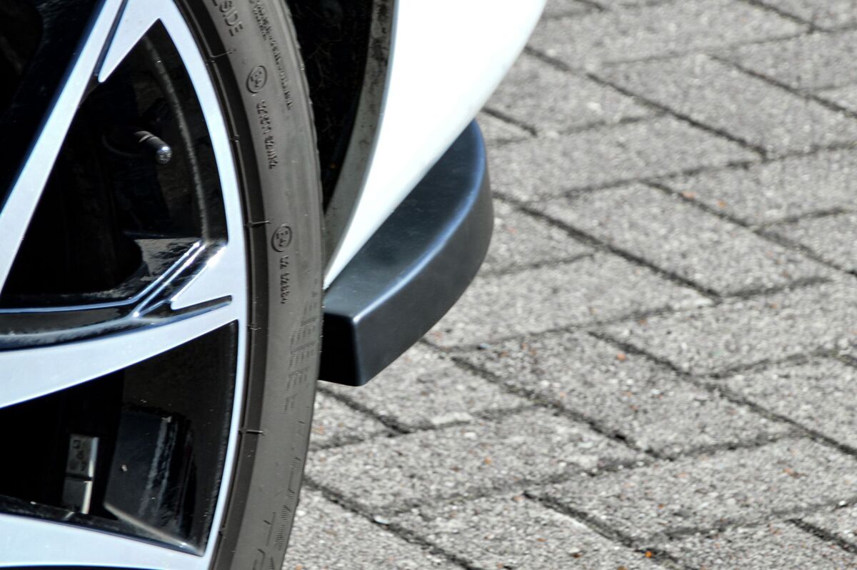 Black Gloss Performance Rear Bumper Side Flaps / Splitters For Cupra ...