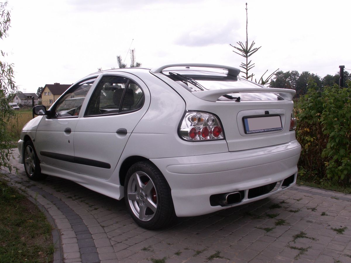 Rear Roof / Door spoiler For Renault Megane 1 3/5 Door 95-02 in ...