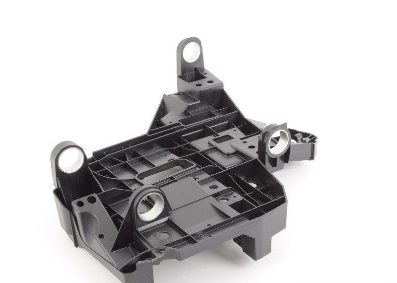 NEW GENUINE PORSCHE CAYENNE 2007-2010 HEADLIGHT MOUNTING BRACKET RIGHT ...