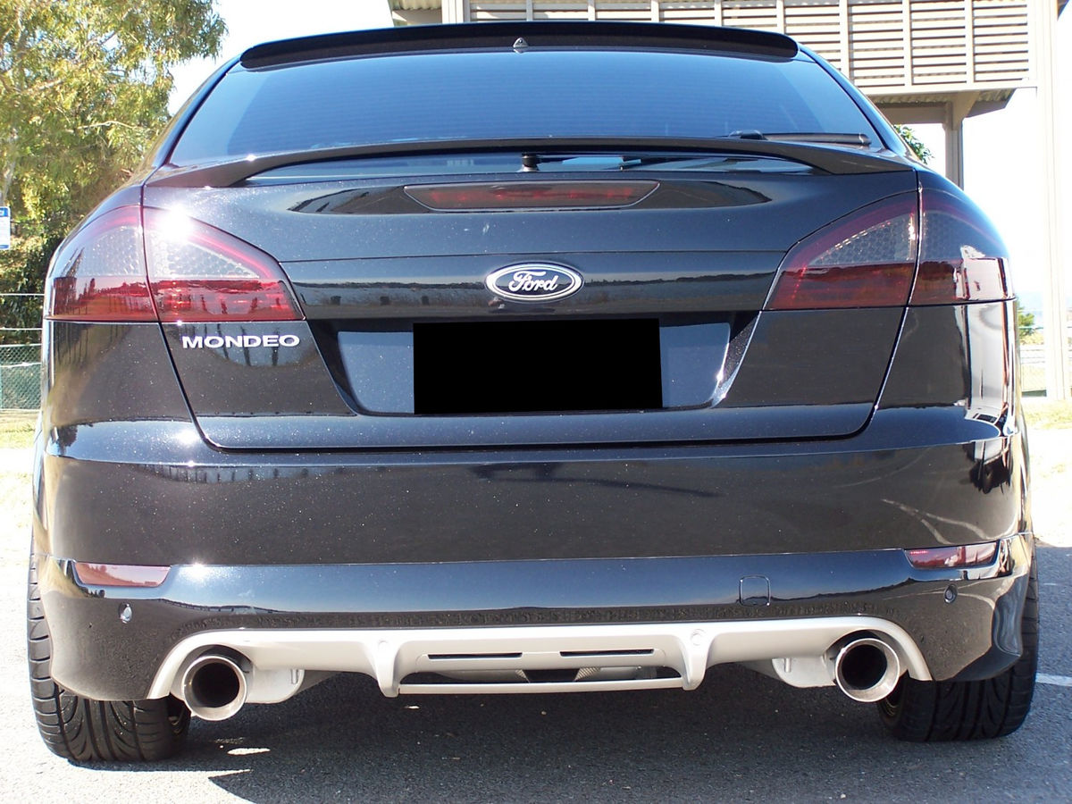 XR5 Look Rear bumper diffuser addon For Ford Mondeo MK4 07-10 Liftback ...