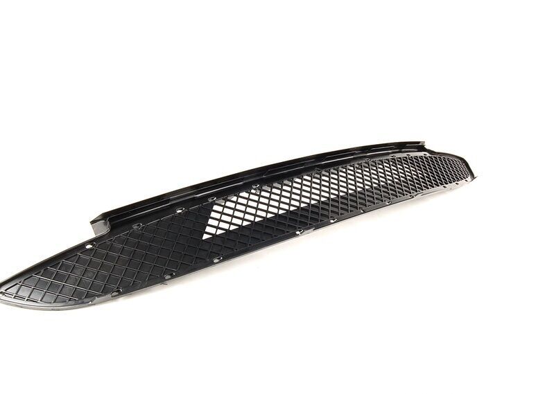 BMW Z4 E85 CABRIO 2002-2006 NEW GENUINE FRONT BUMPER CENTRAL LOWER ...