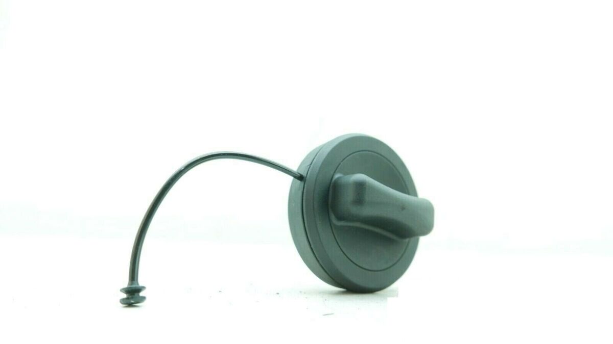 NEW GENUINE MERCEDES-BENZ A CLASS W176 FUEL TANK CAP A0004700800 in ...