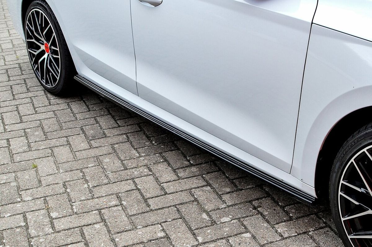 Performance Side skirts addons / Blades / diffusers / sill covers ...