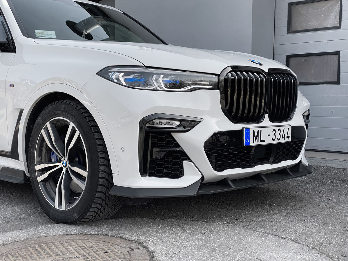 Performance Aerodynamic front splitter for BMW G07 X7 M Sport bumper in ...