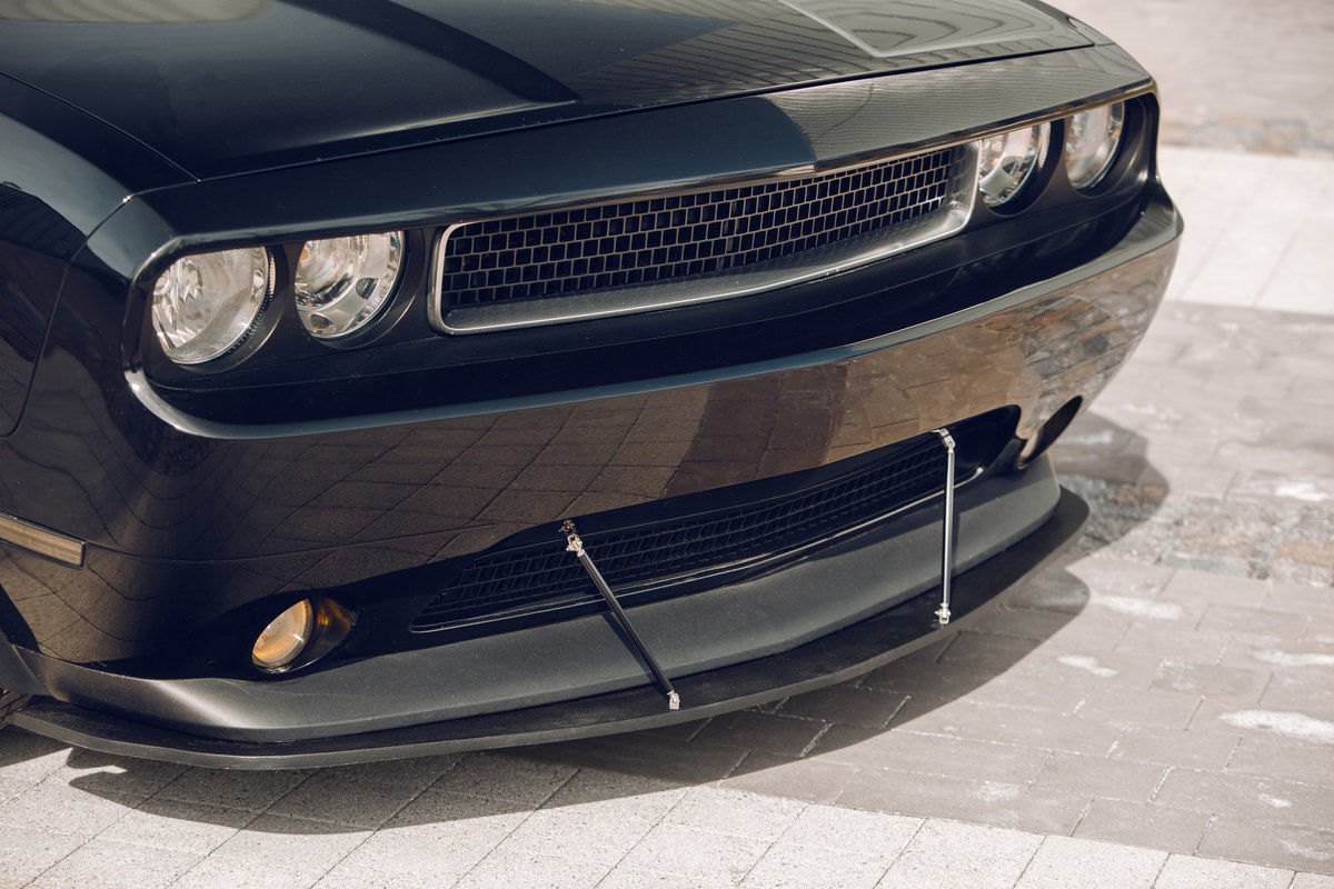 Performance Front bumper splitter for Dodge Challenger MK3 SE in Lips ...