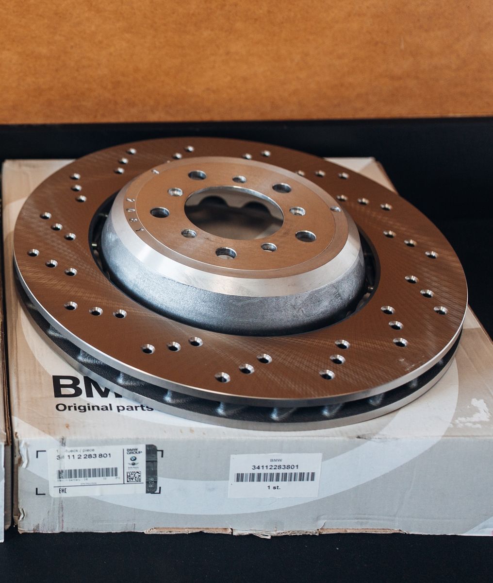 Original BMW Brake disc ventilated FRONT left for M3 E92 E93 E90 + M1 ...