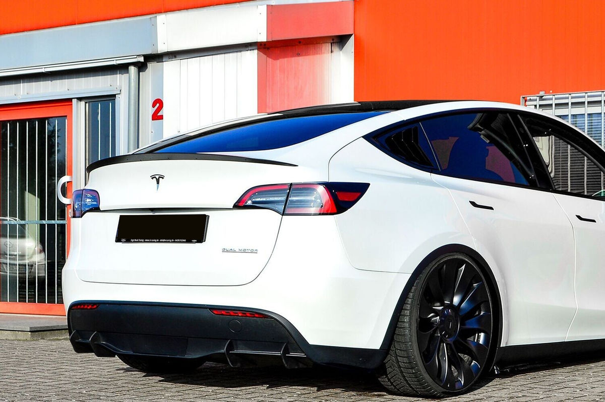 Performance Rear Bumper diffuser addon ribs / fins For Tesla Model Y ...