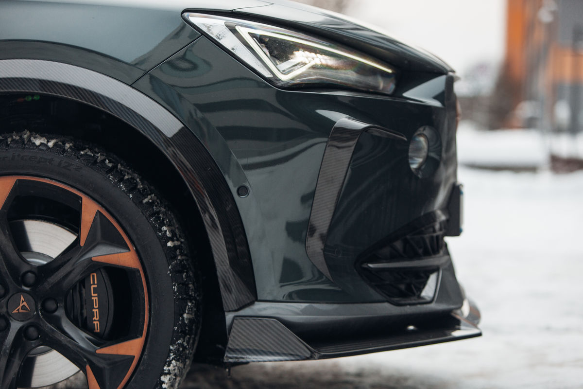 Carbon fibre splitter for front bumper Cupra Formentor SE in Lips ...