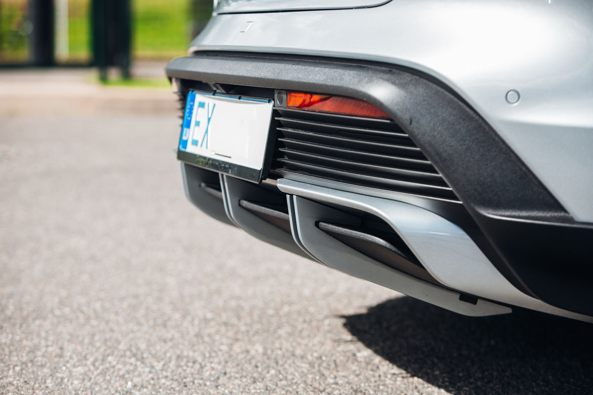 P-Performance aero Rear Bumper diffuser with ribs / fins For Porsche ...