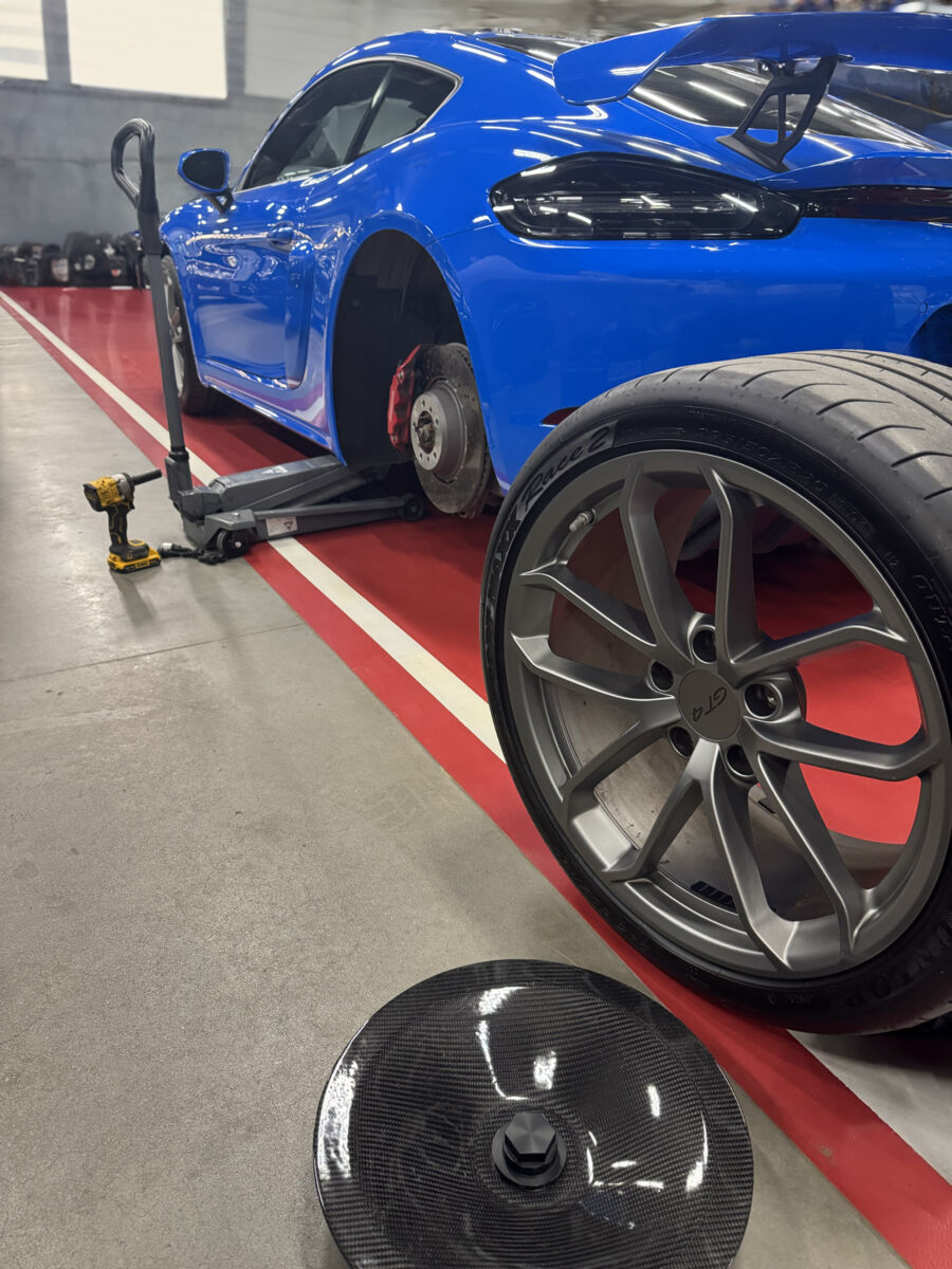 Carbon Aerodynamic disc set rear wheel discs covers for the Porsche ...