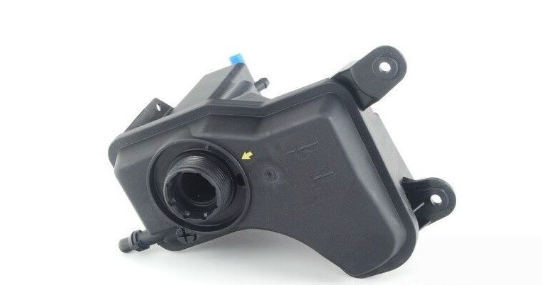 BMW NEW GENUINE E81 E87 E88 E82 E90 E91 E92 E84 COOLANT EXPANSION TANK ...