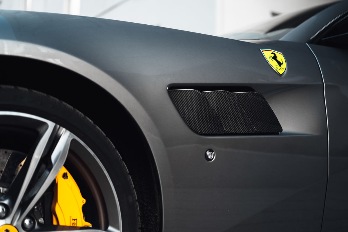 CARBON Performance Aero fender vents set for Ferrari GTC4Lusso in ...