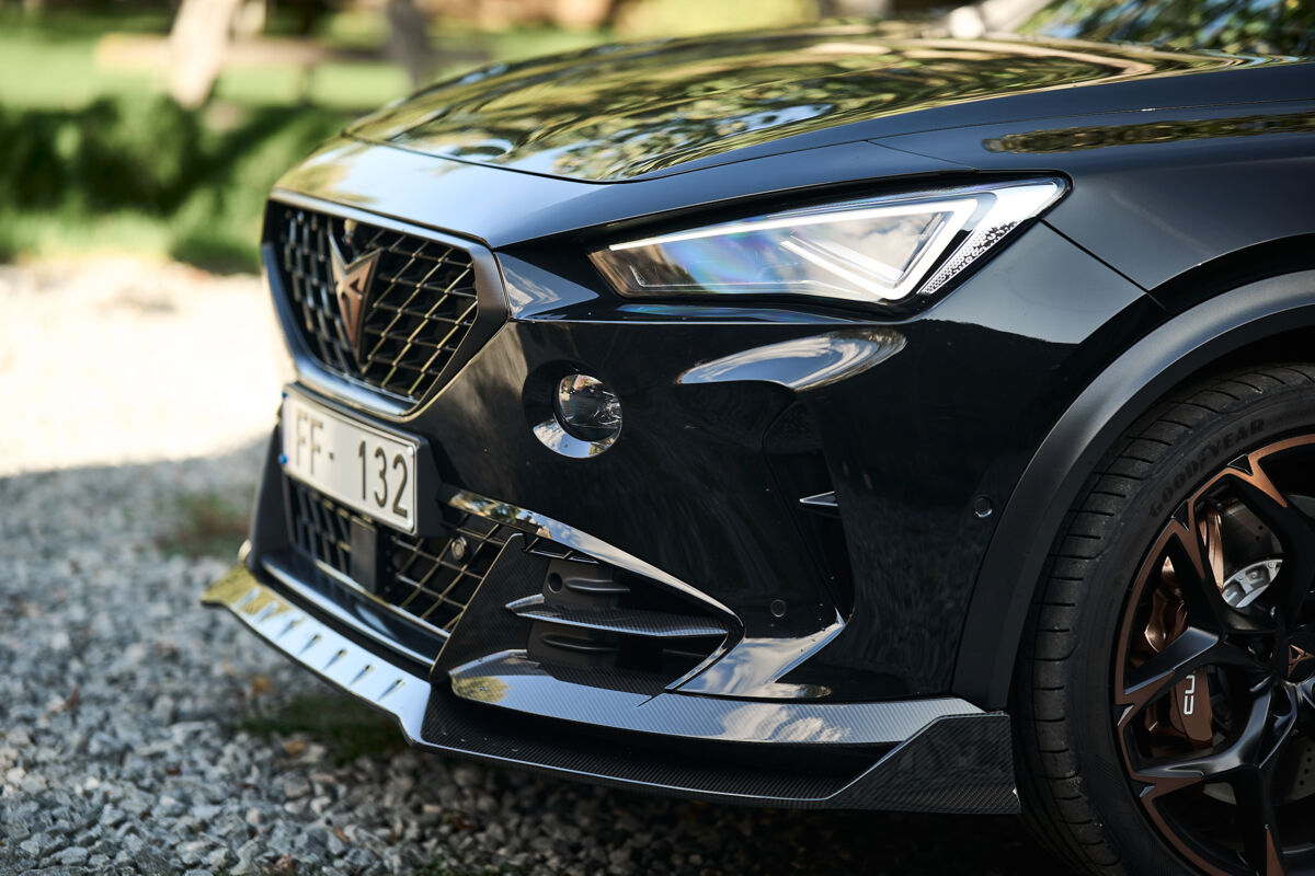 Carbon fibre splitter for front bumper Cupra Formentor VZ5 in Lips ...