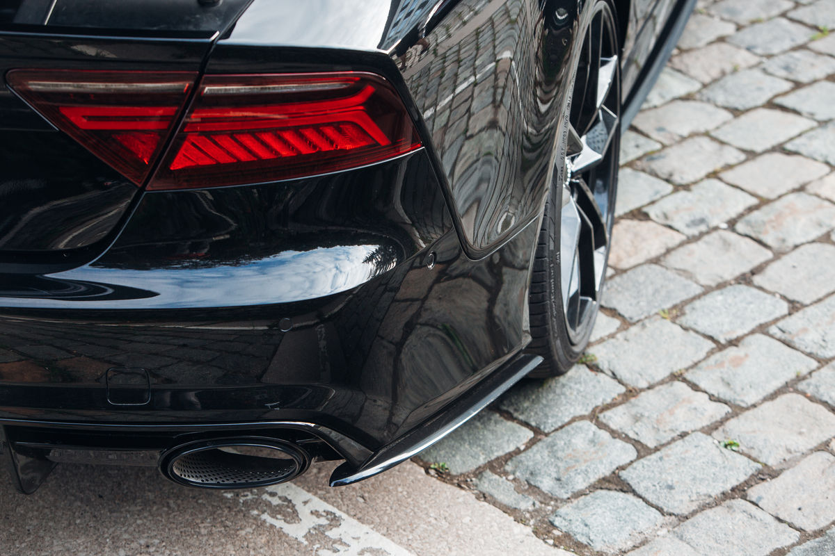 For AUDI A7 / S Line / RS7 Rear bumper Side Splitters flaps ABS Gloss ...